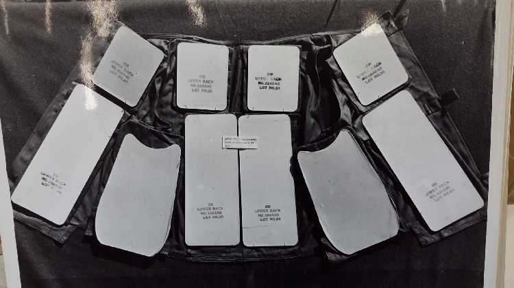 Marine Flak Vest Plate placement Diagram/Drawings/Photos? - BODY ARMOR ...