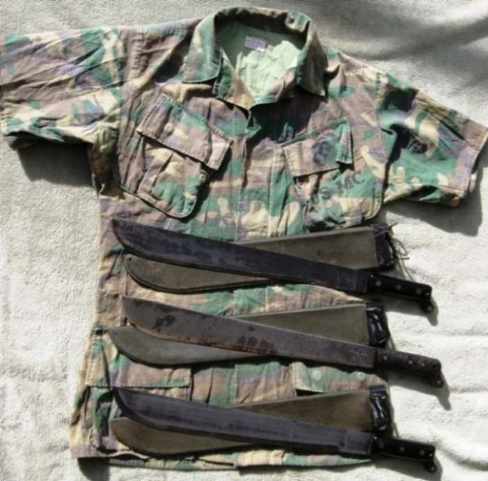 Vietnam War Issue Machetes - Model 1942 - EDGED WEAPONS - U.S ...