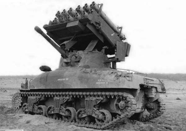 Sherman tank with the The Rocket Launcher T34 (Calliope) - MILITARY ...