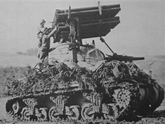 Sherman tank with the The Rocket Launcher T34 (Calliope) - MILITARY ...