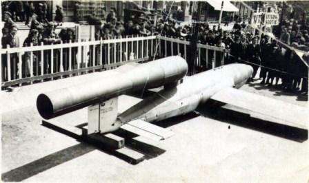 V rocket pics - EPHEMERA, PHOTOGRAPHS & MILITARY ARTWORK - U.S ...