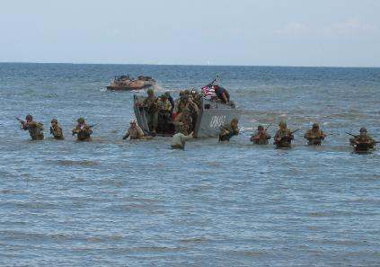 A Higgins Boat on display - MILITARY SHIPS AND VESSELS - U.S. Militaria ...