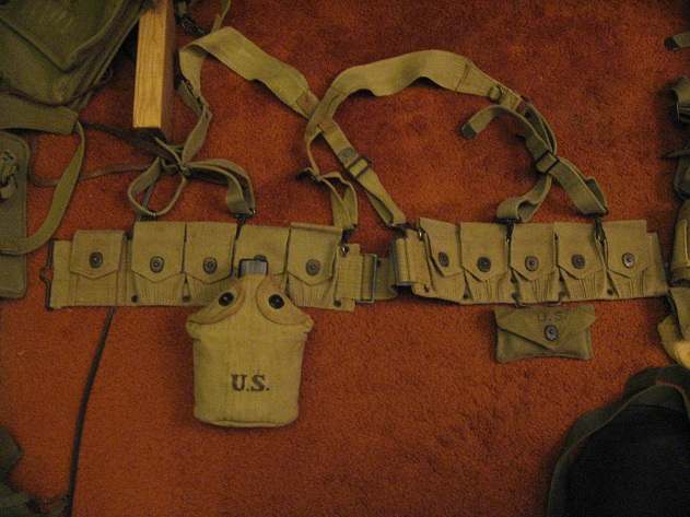 WWII web gear w/o US marking - FIELD & PERSONAL GEAR SECTION - U.S ...