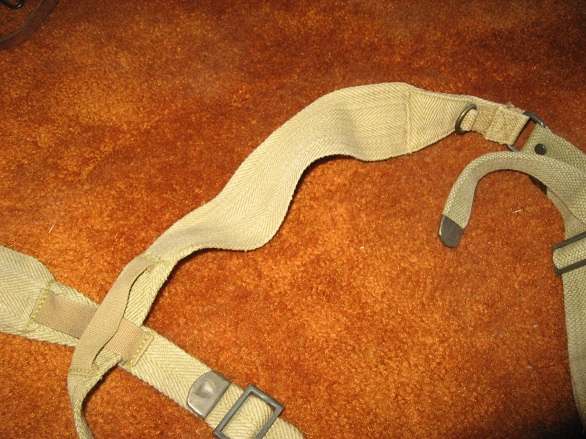 WWII web gear w/o US marking - FIELD & PERSONAL GEAR SECTION - U.S ...