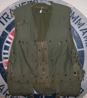 Does anyone recognize this vest? - UNIFORMS - U.S. Militaria Forum