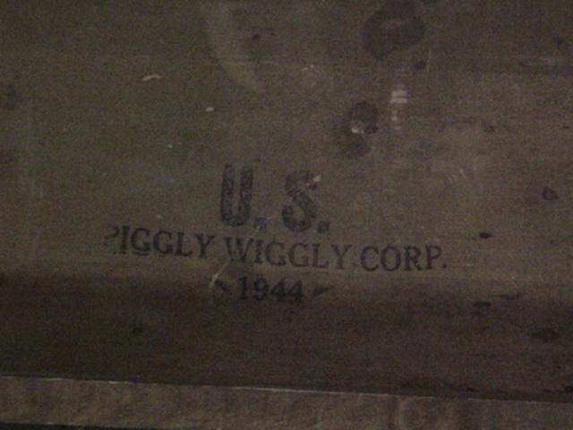 Folding Field Table - FIELD & PERSONAL GEAR SECTION - U.S. Militaria Forum