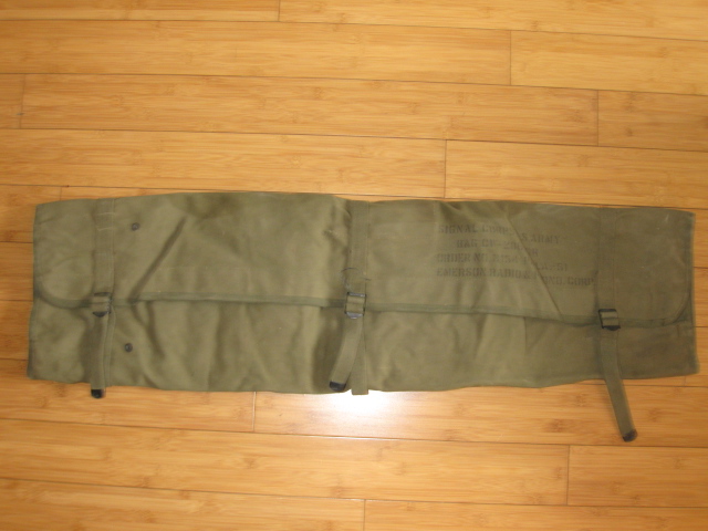 Signal Corps Antenna Bag - RADIO & COMMUNICATIONS GEAR - U.S. Militaria ...