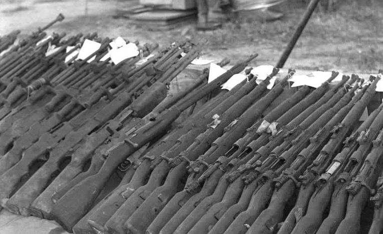 Vietcong weapons cache 68' - FIREARMS - U.S. Militaria Forum