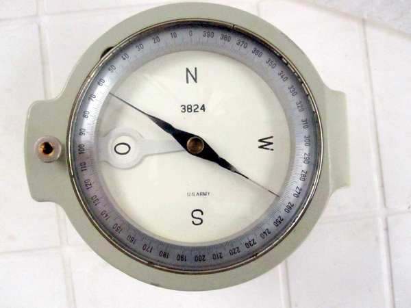Curious US Army Compass, Artillery? - MISC MILITARIA - U.S. Militaria Forum