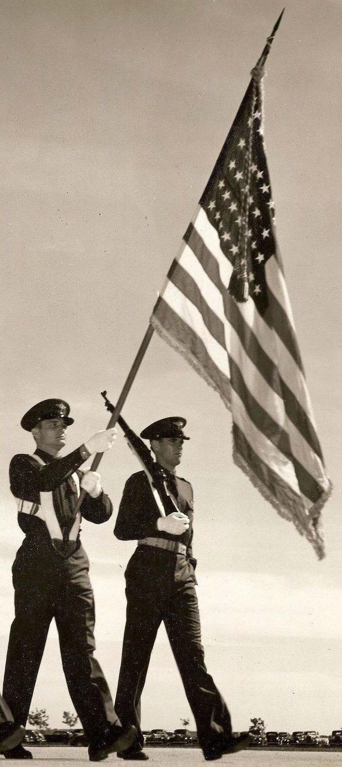 WWII Army/AAF Color Guard/Flag Bearer. - MISC MILITARIA - U.S ...