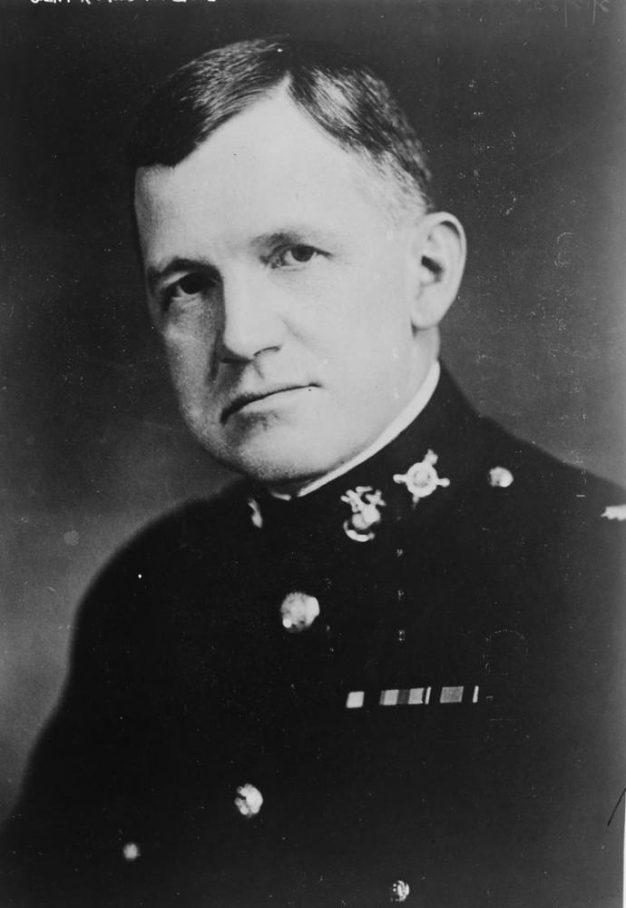 USMC department devices, Gunner Bombs, WO bars and band lyres - Page 2 ...