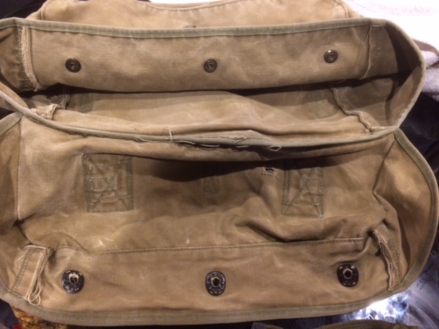Prototype (?) M1944 Cargo Pack? - FIELD & PERSONAL GEAR SECTION - U.S ...