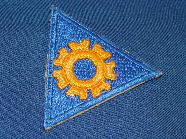 Photo With Interesting Placement of an AAF Spec Patch - ARMY AND USAAF ...