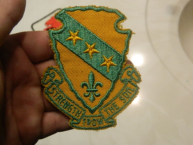 Need an ID on a few US patches - CAN YOU IDENTIFY THIS PATCH? - U.S ...