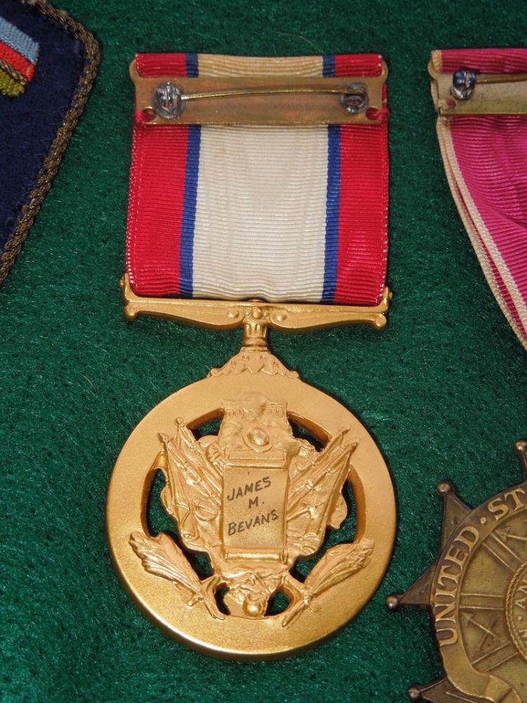 WWII AAF Medal Group: Major General Bevans - MEDALS & DECORATIONS - U.S ...