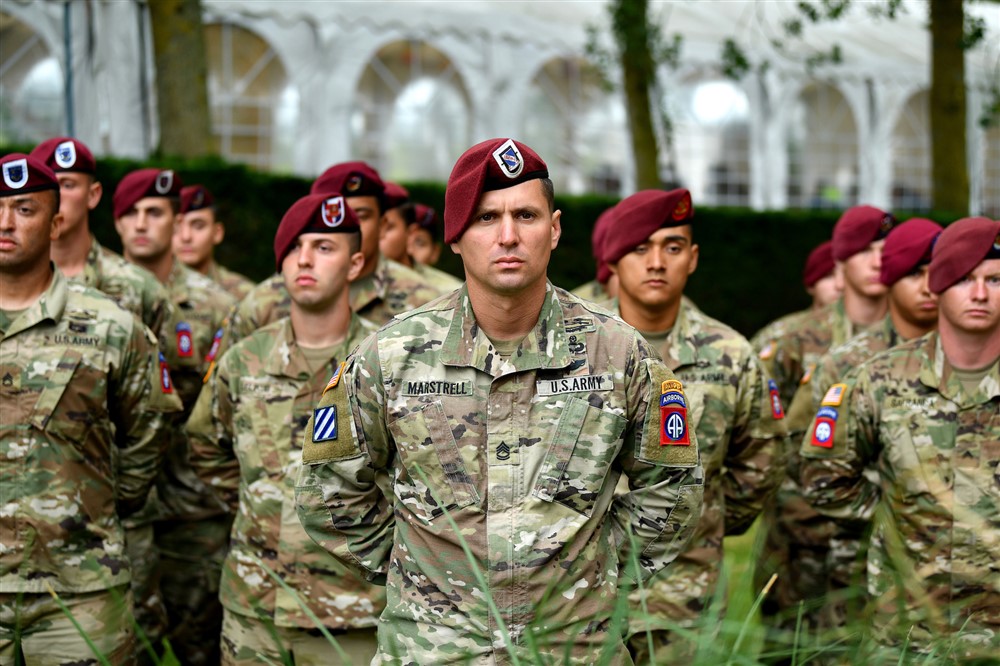 Patches in action: Photos of SSI being worn by the troops. - Page 173 ...