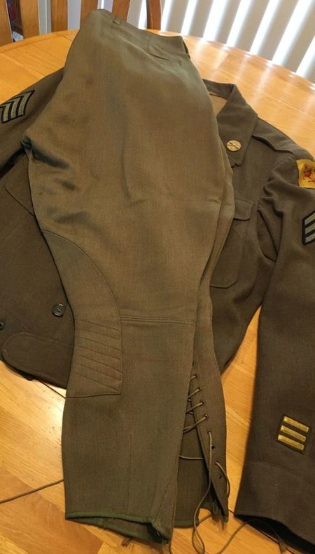 First post, First uniform! - UNIFORMS - U.S. Militaria Forum