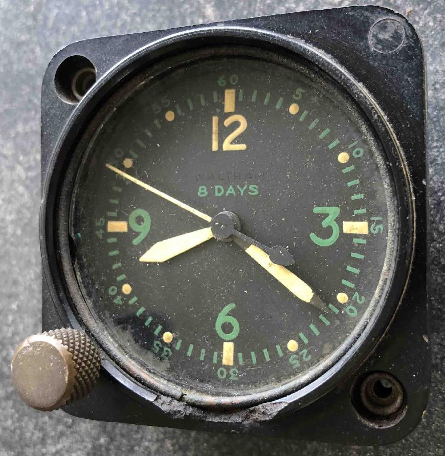 Two 8-Day Aircraft Clocks - AIRCRAFT INSTRUMENTS & EJECTION SEATS - U.S ...