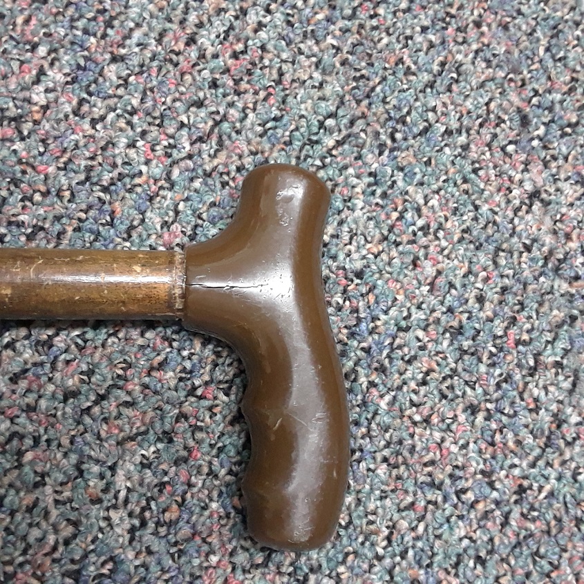 WW2 cane? - FIELD & PERSONAL GEAR SECTION - U.S. Militaria Forum