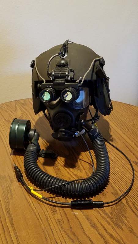 HGU-56/P with face shield - FLYING HELMETS AND ACCESSORIES - U.S ...