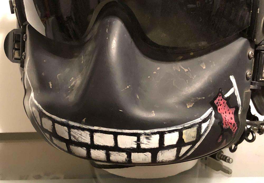 HGU-56/P with face shield - FLYING HELMETS AND ACCESSORIES - U.S ...