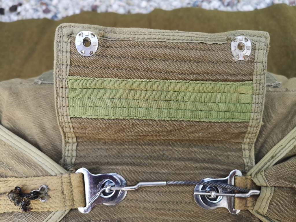 T5 Chest Pack Parachute (501st) - FIELD & PERSONAL GEAR SECTION - U.S ...