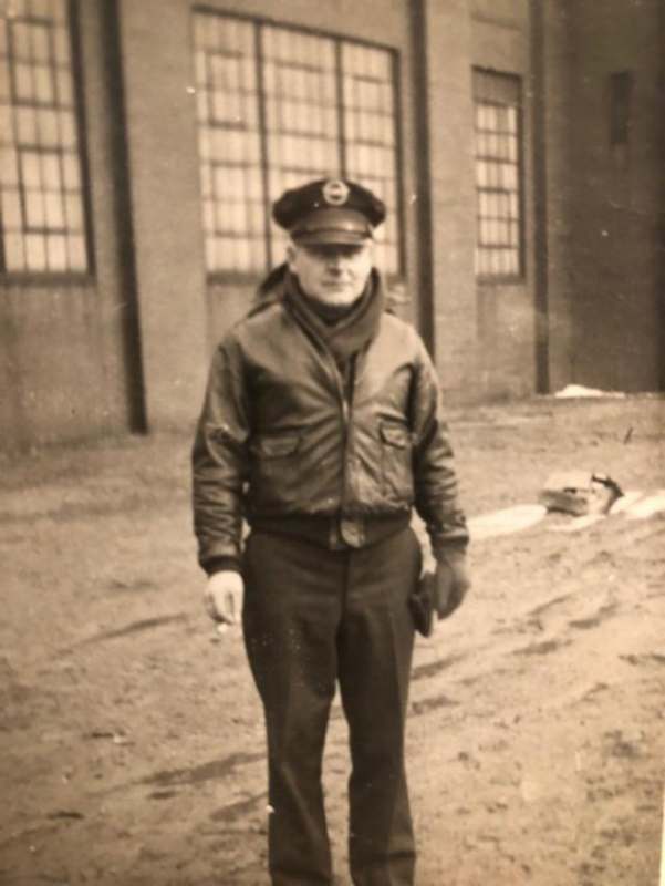 Meet William Thomas of the War Training Service - WING BADGES - U.S ...