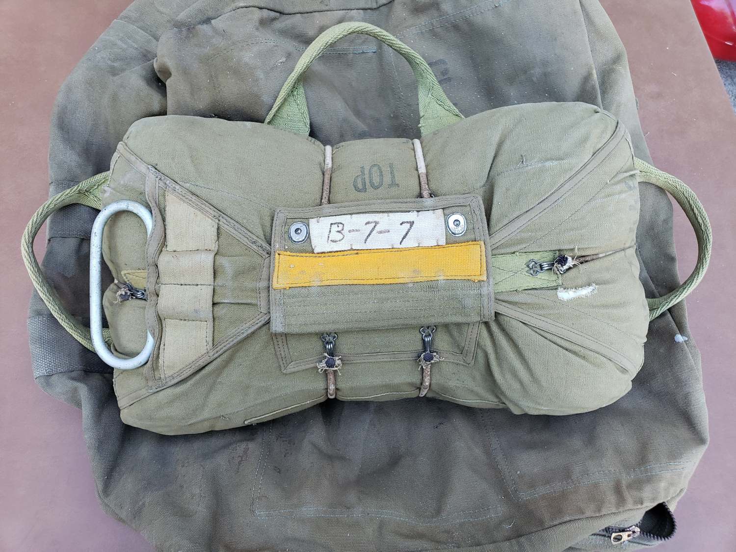 WWII AAF A-4 Parachute w/ Harness (Auction Find) - FLIGHT CLOTHING - U ...