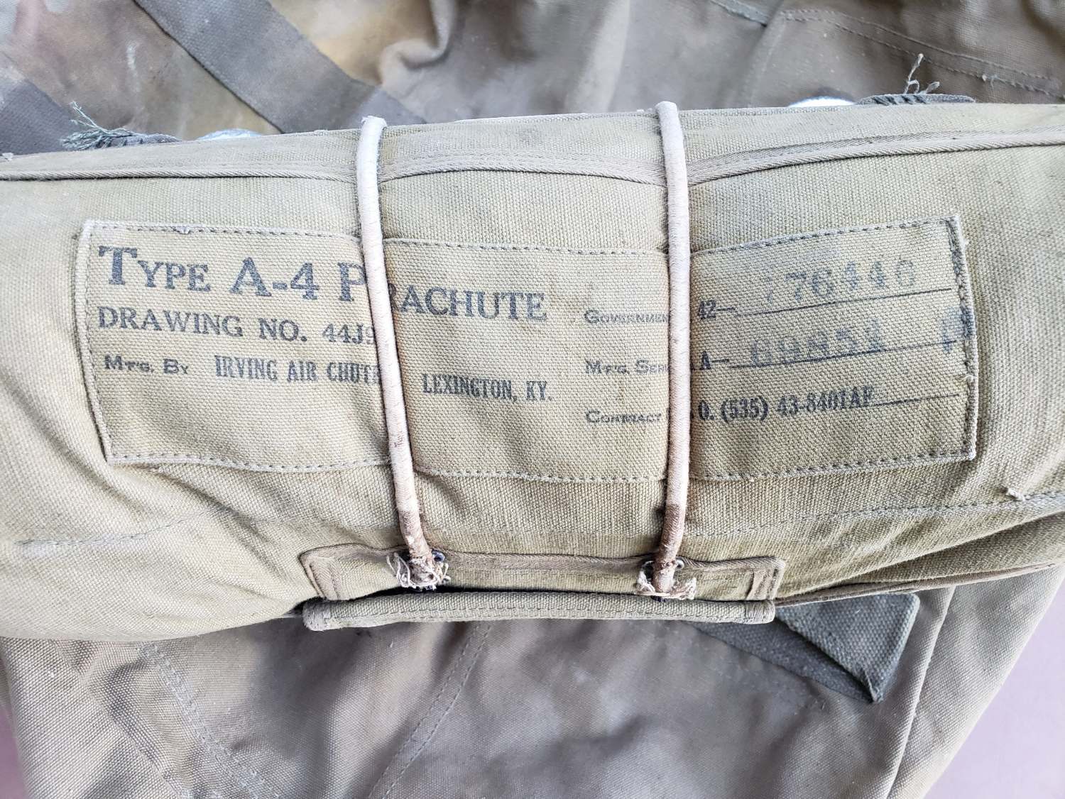 WWII AAF A-4 Parachute w/ Harness (Auction Find) - FLIGHT CLOTHING - U ...