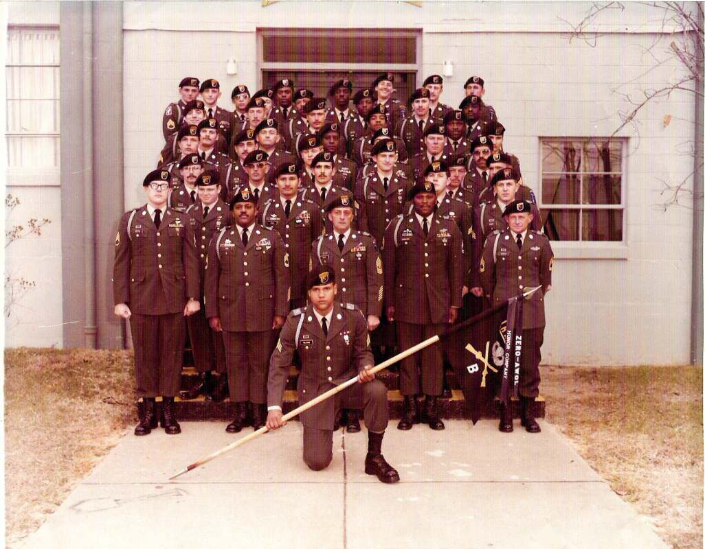 US Army berets - blue, black, green, maroon, tan... - Page 21 ...