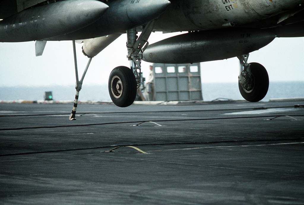 Old tired Hooker - Page 2 - MILITARY AIRCRAFT & AVIATION - U.S ...