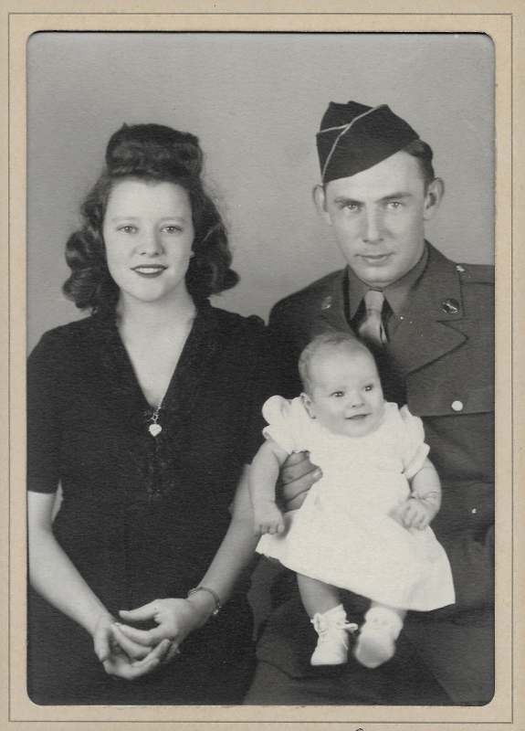 WWII Couples Studio Photos - Page 5 - INDIVIDUAL & UNIT PORTRAITS - U.S ...