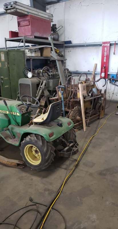 Anyone else have a Clark ca-1 airborne dozer - MILITARY VEHICLES - U.S ...