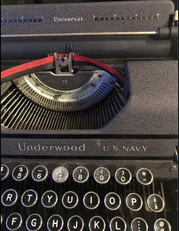 WWII US NAVY UNDERWOOD TYPEWRITER - FIELD & PERSONAL GEAR SECTION - U.S ...