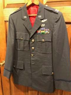 USAF Pilot's Uniform with Red Liner ? - UNIFORMS - U.S. Militaria Forum