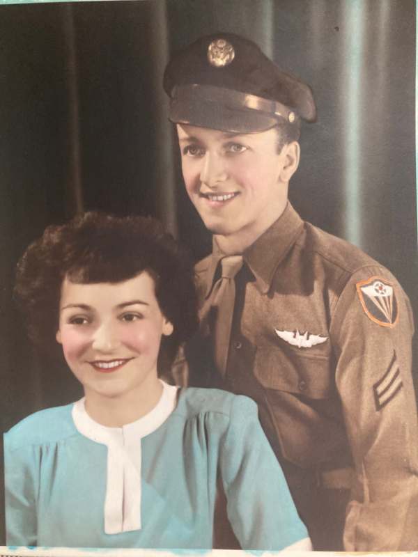 A Proud Aerial Gunner - EPHEMERA, PHOTOGRAPHS & MILITARY ARTWORK - U.S ...