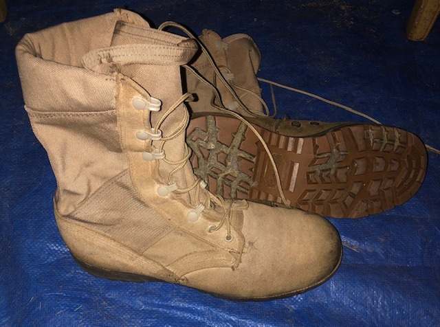 Desert Combat Boots - UNIFORMS - U.S. Militaria Forum