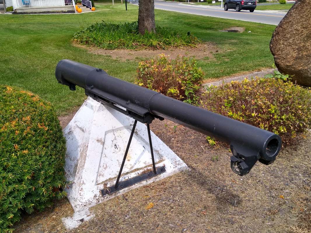 I'm curious what this big gun is? - FIREARMS - U.S. Militaria Forum