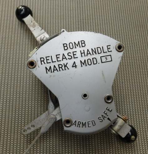 Bomb Release Handle - MILITARY AIRCRAFT & AVIATION - U.S. Militaria Forum