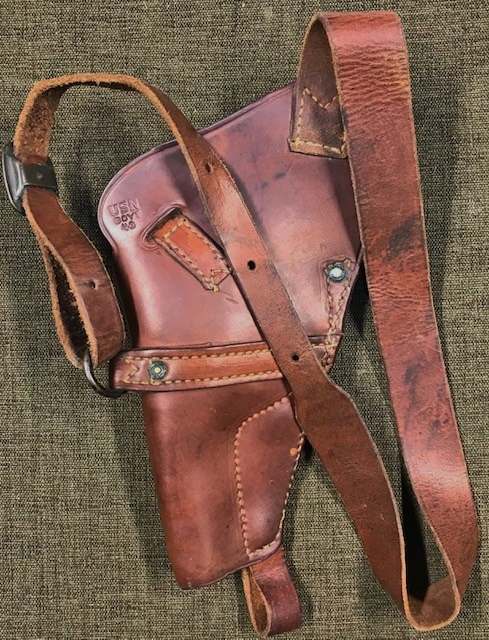 Colt Commando or S&W Victory? - FIREARMS - U.S. Militaria Forum