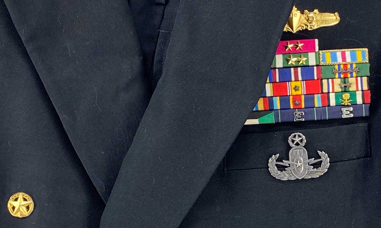 Navy EOD officer: placement of Explosive Ordnance Disposal badges ...
