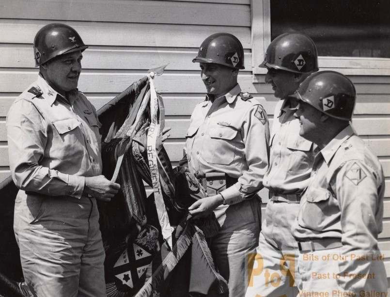 Patches in action: Photos of SSI being worn by the troops. - Page 197 ...