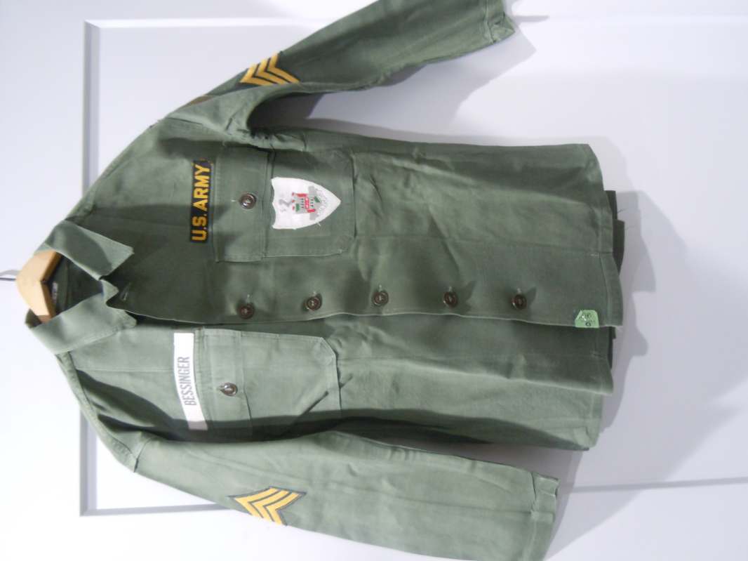 1st Division pocket patched small uniform group - UNIFORMS - U.S ...