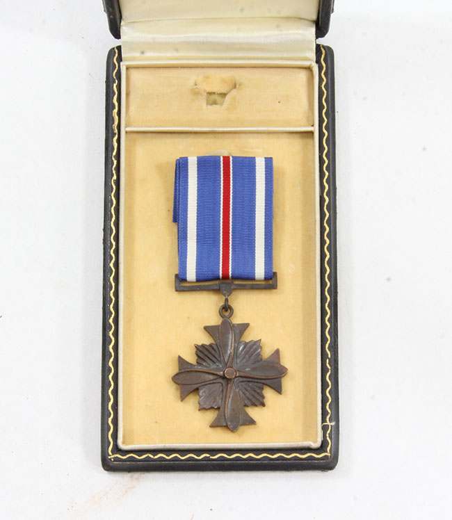 DFC - MEDALS & DECORATIONS - U.S. Militaria Forum