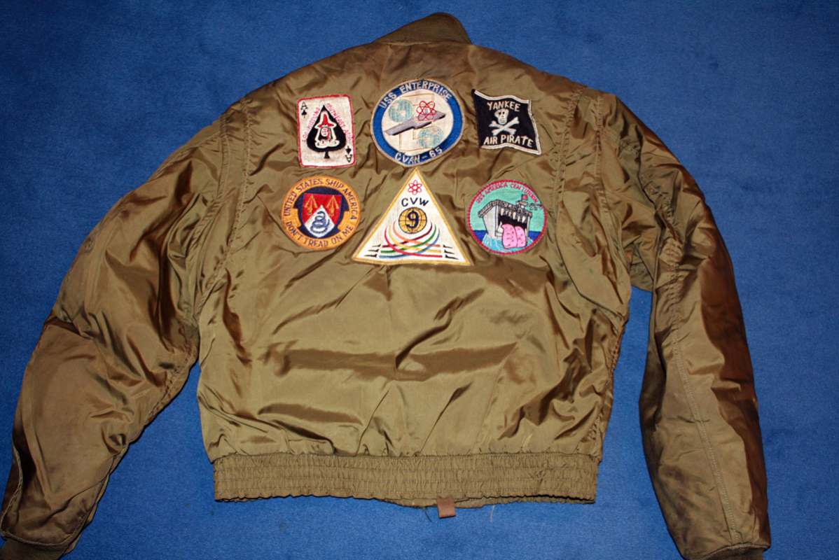 Show your jet age flight jackets. - FLIGHT CLOTHING - U.S. Militaria Forum