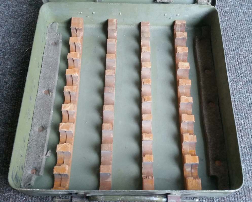 unknown ordnance box - FIREARMS - U.S. Militaria Forum