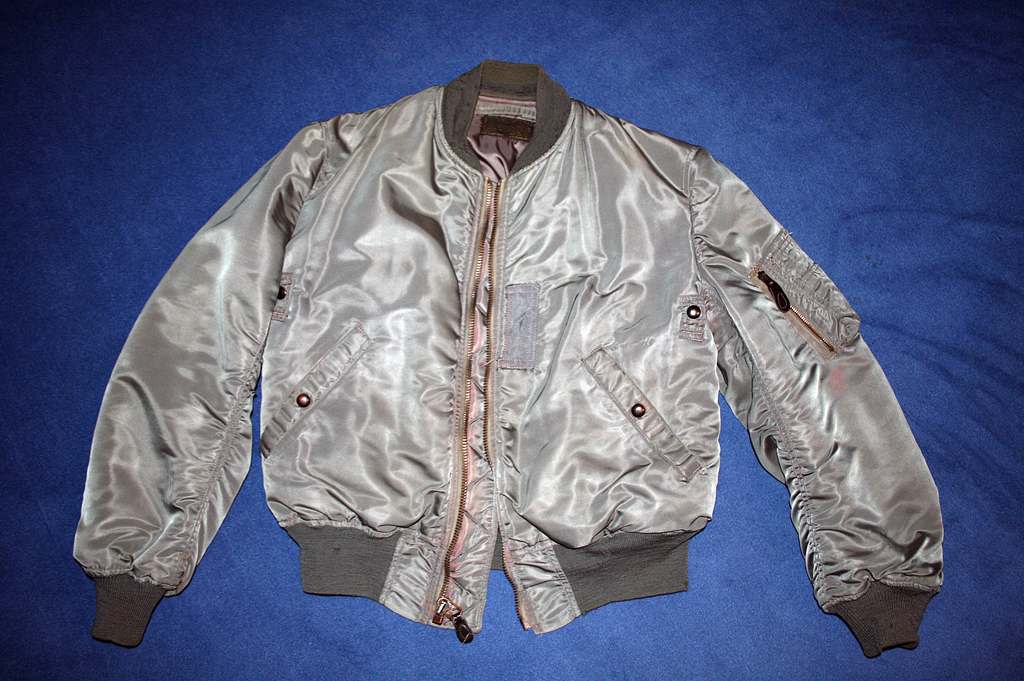 Show your jet age flight jackets. - FLIGHT CLOTHING - U.S. Militaria Forum