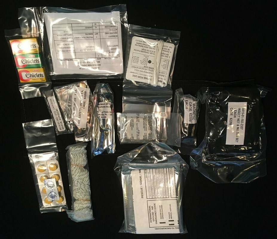 SURVIVAL KIT, INDIVIDUAL AIRMANS - SURVIVAL GEAR - U.S. Militaria Forum