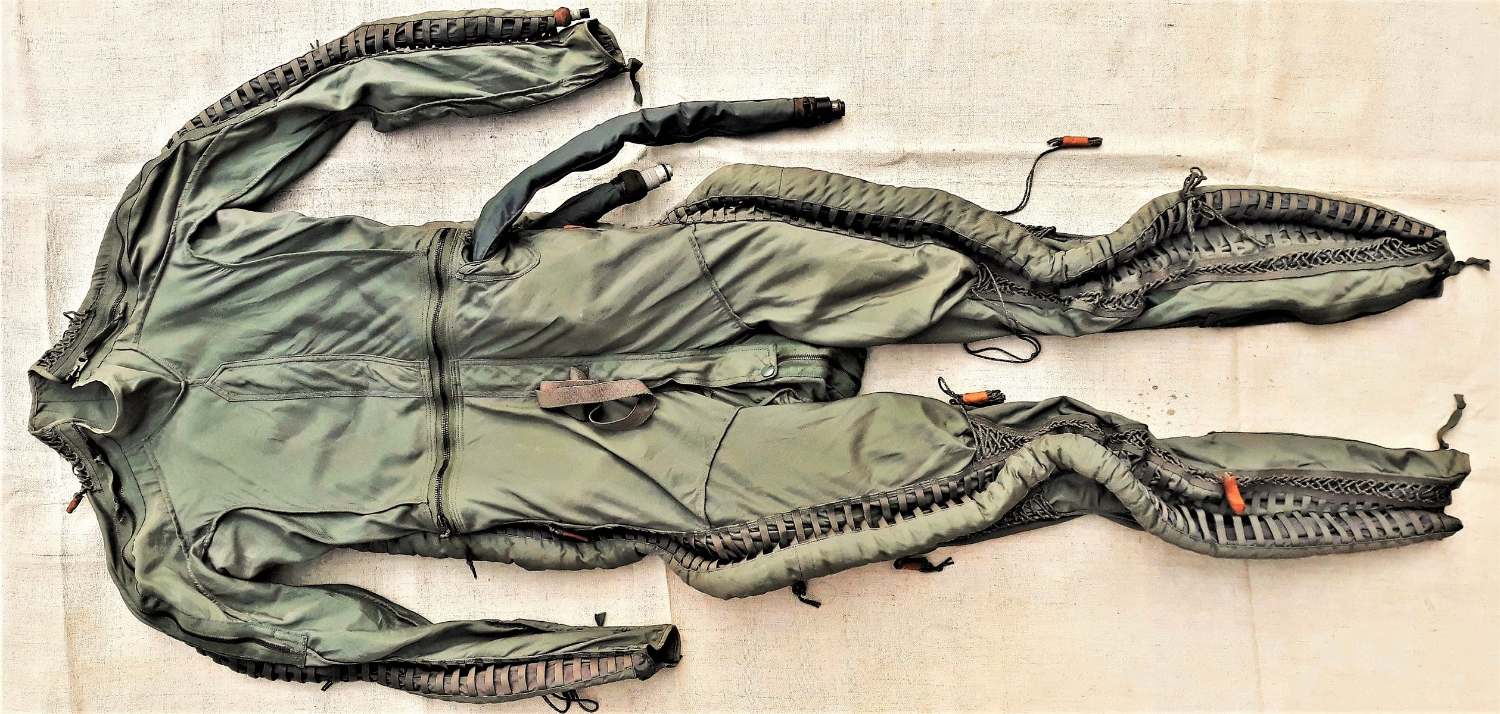 C-1A Partial Pressure Suit, US Navy - FLIGHT CLOTHING - U.S. Militaria ...