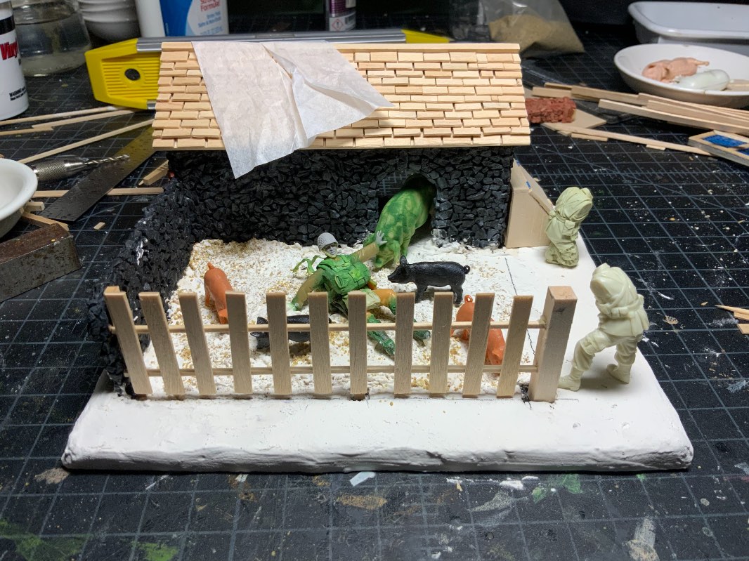 1/35 scale Paratrooper in a pig sty. - MODELING - U.S. Militaria Forum